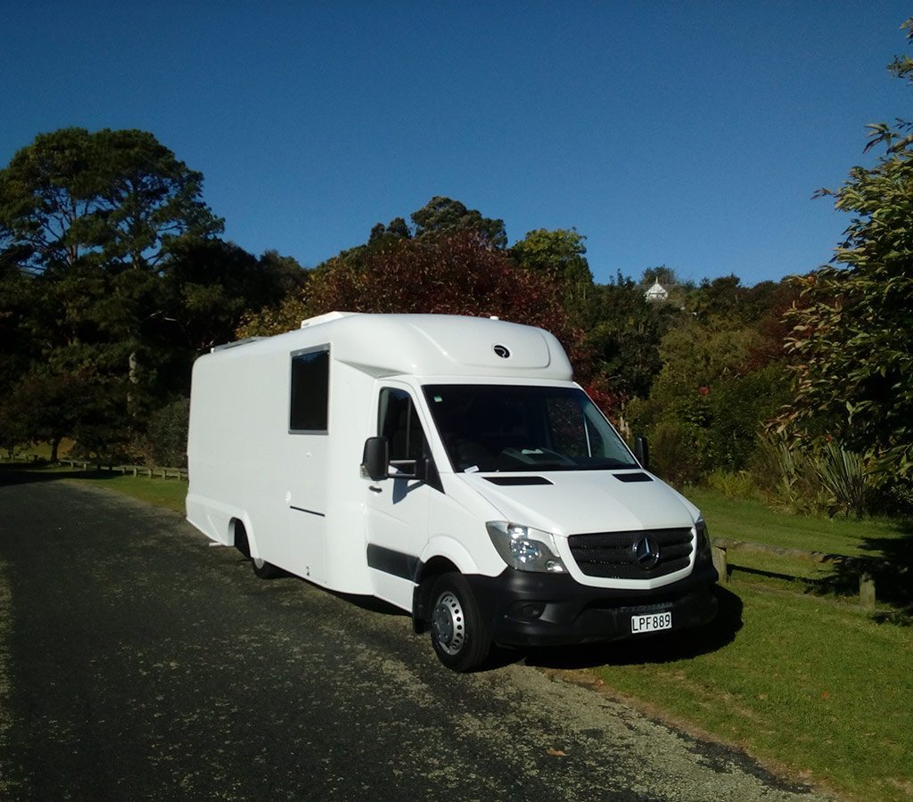Motorhome, RV, Bus & Van Refit & Custom Conversion Services